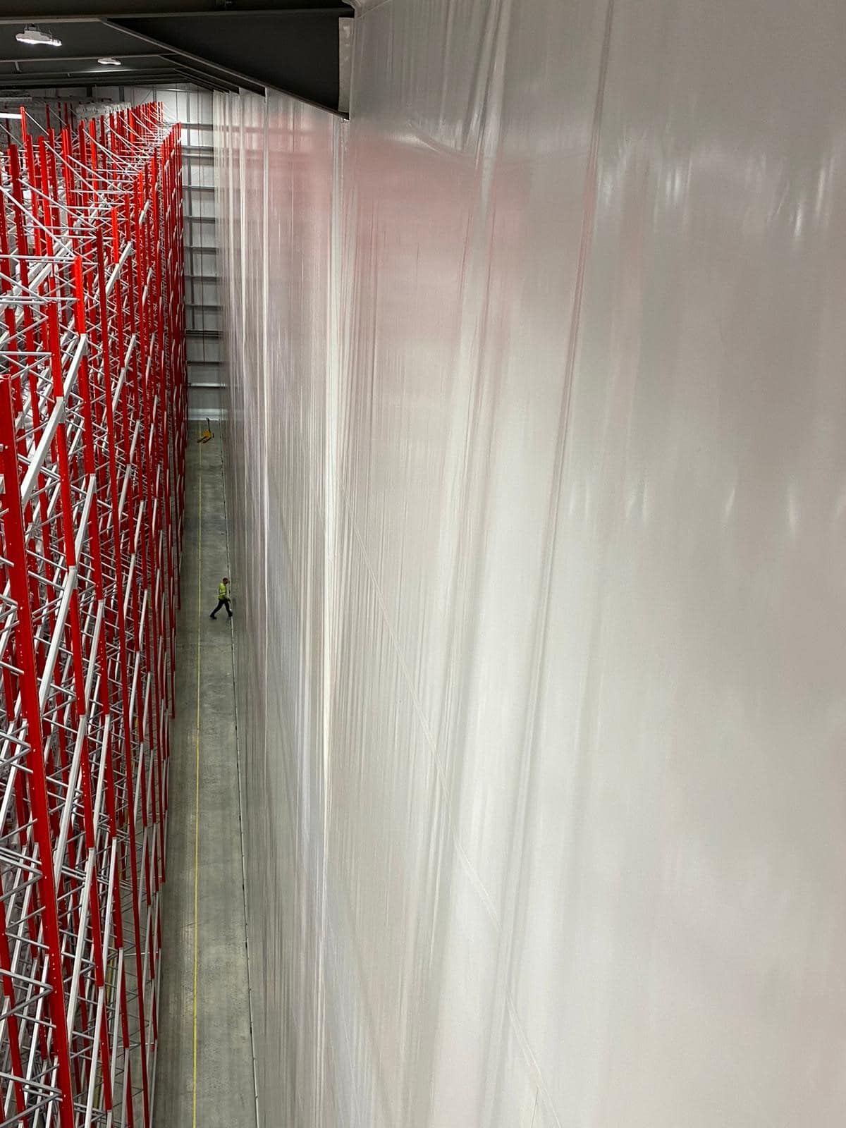 Discover 15 Reasons Partition Curtains Benefit Businesses